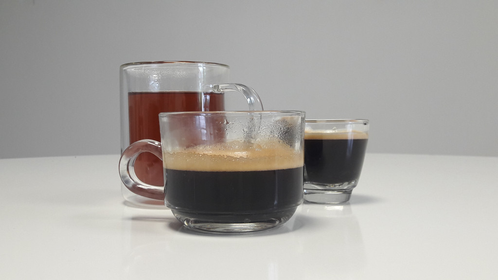 Café regular, té o espresso